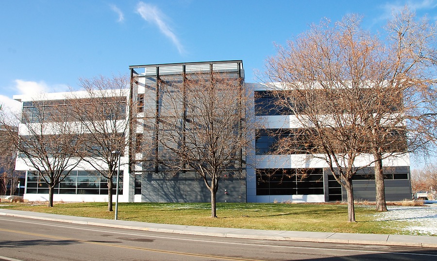 Nancy Richardson Design Center Photo 572-794-955 - Stock Image - SKYDB