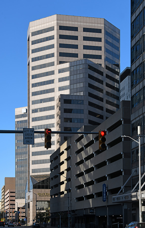 Capital Center South Tower Photo 575-827-774 - Stock Image - SKYDB