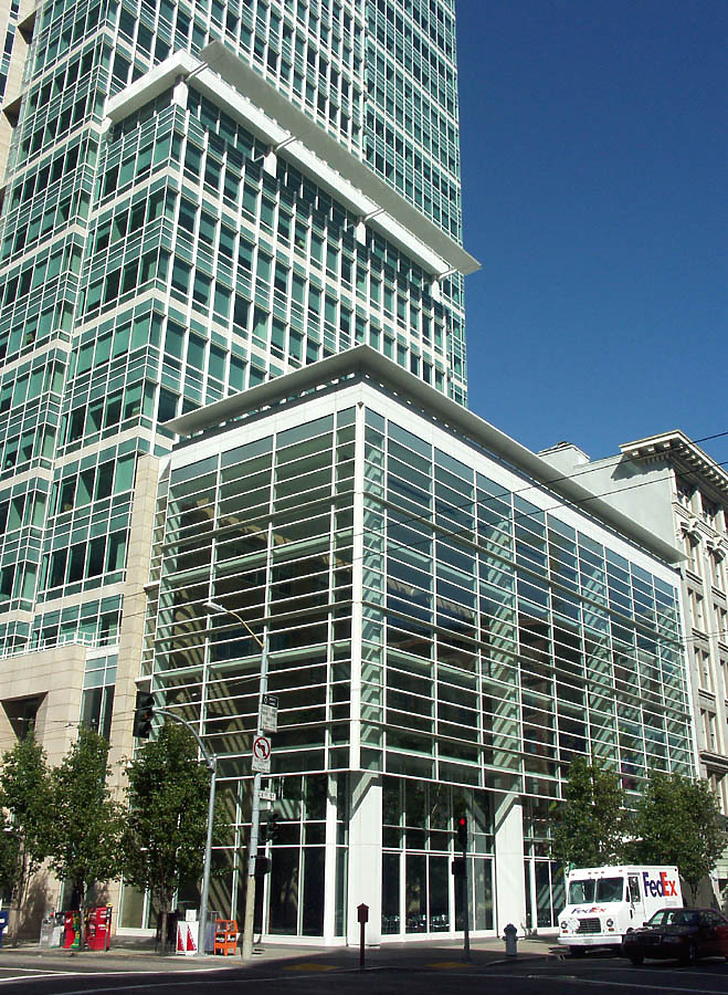 101 Second Street Photo 578-001-900 - Stock Image - SKYDB