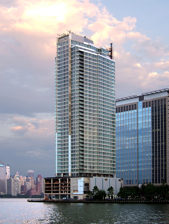 Crystal Point Photo 583-425-285 - Stock Image - SKYDB