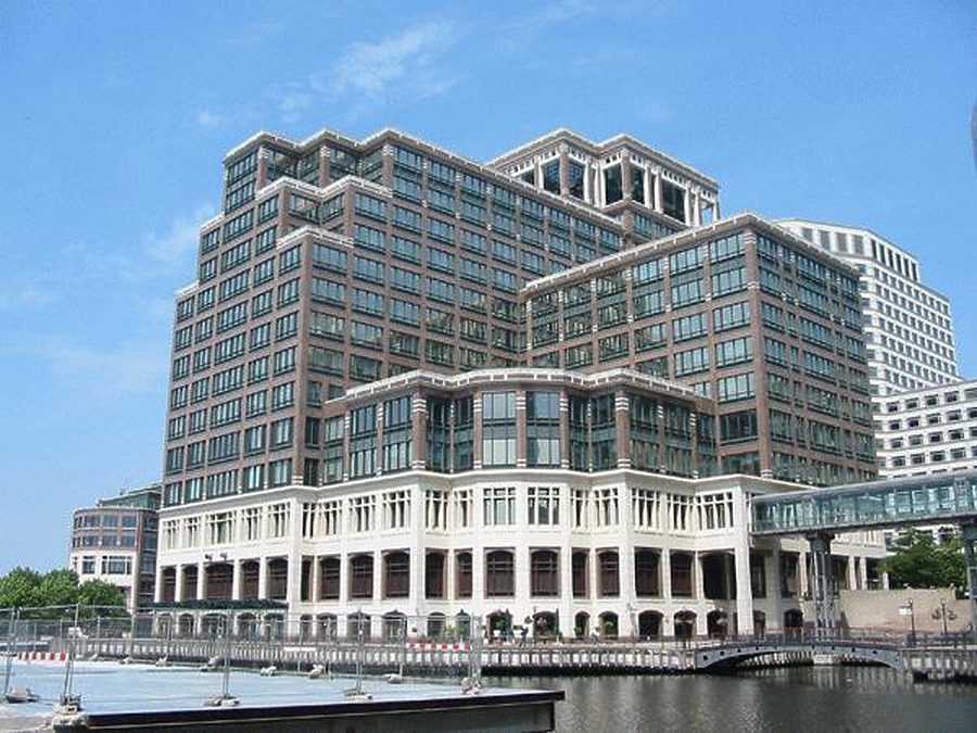 25 Cabot Square Photo 584-478-311 - Stock Image - SKYDB