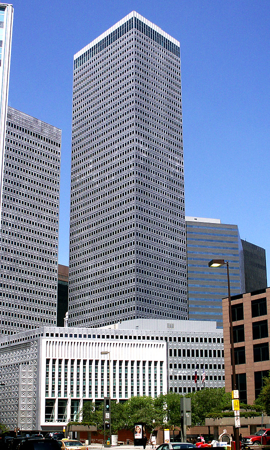 Republic Center Tower II Photo 589-597-243 - Stock Image - SKYDB