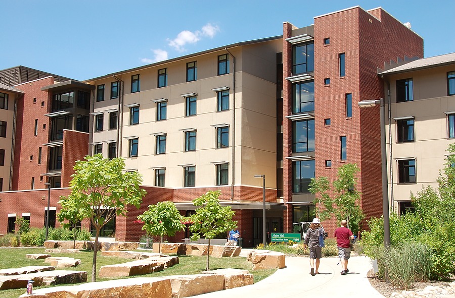 Alpine Hall Photo 610-163-553 - Stock Image - SKYDB