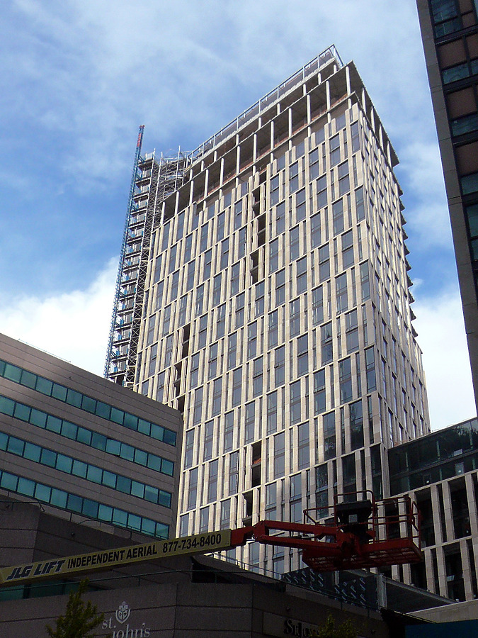 101 Warren Street Photo 621-963-936 - Stock Image - SKYDB