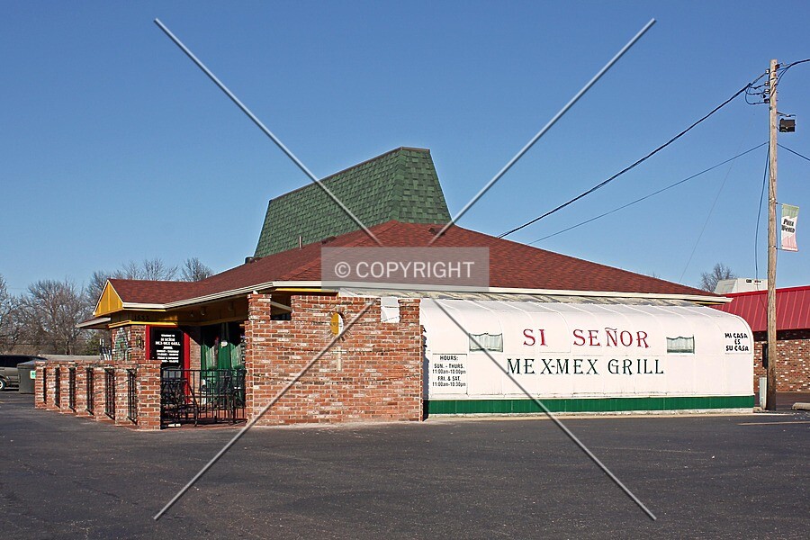 Se Señor Mex-Mex Grill Photo 624-863-882 - Stock Image - SKYDB