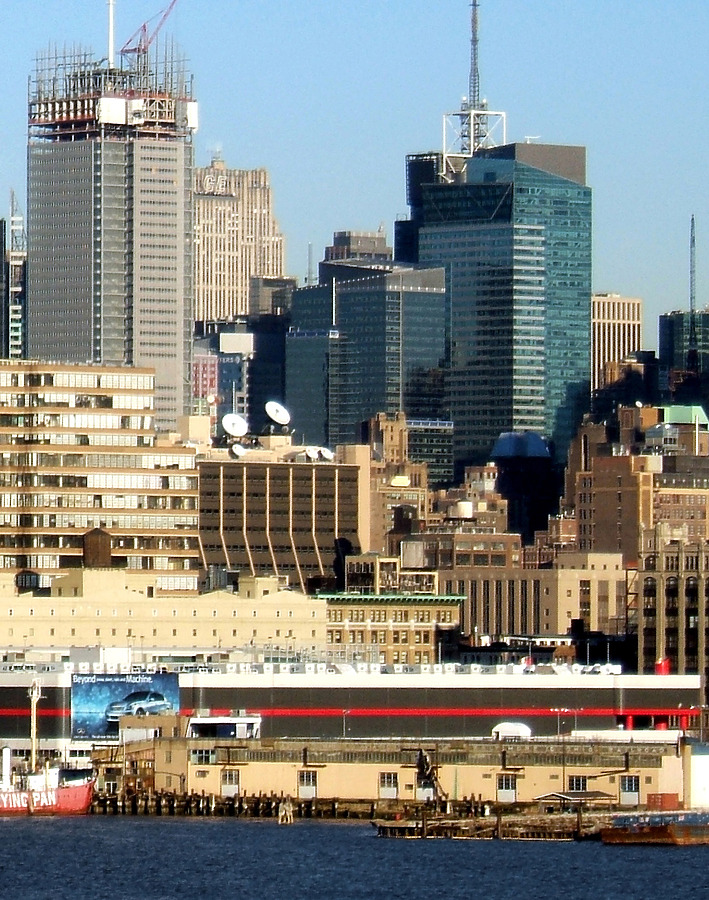 5 Times Square Photo 646-396-874 - Stock Image - SKYDB