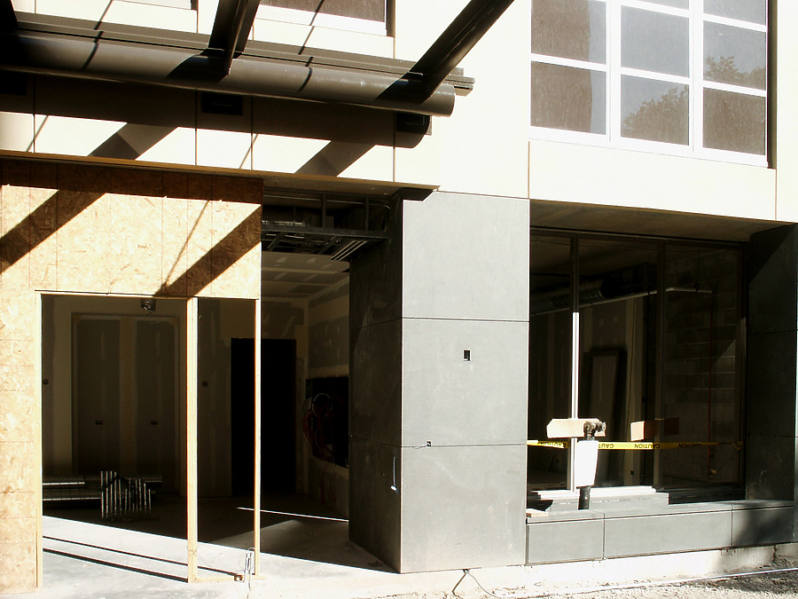 Maple Tower Photo 648-826-410 - Stock Image - SKYDB