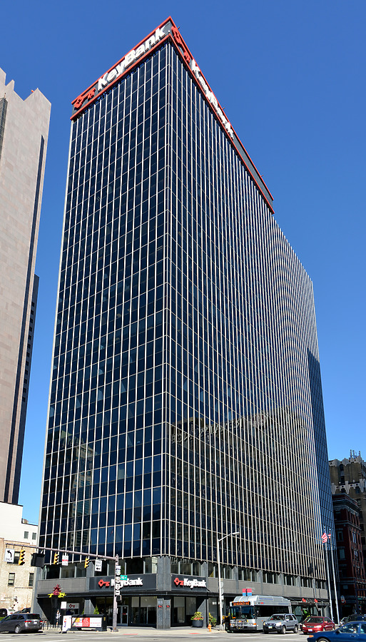 Key Bank Building Photo 654-326-864 - Stock Image - SKYDB