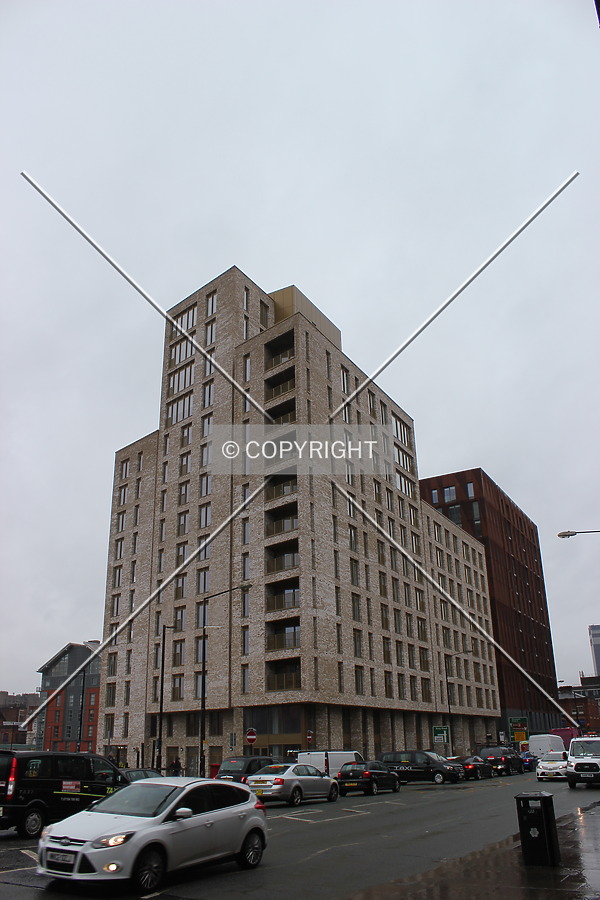 The Astley Photo 663-056-710 - Stock Image - SKYDB