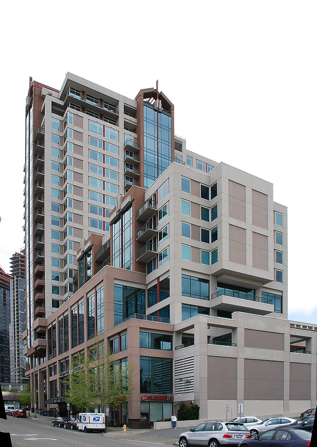 Bellevue Pacific Tower Photo 665-234-874 - Stock Image - SKYDB