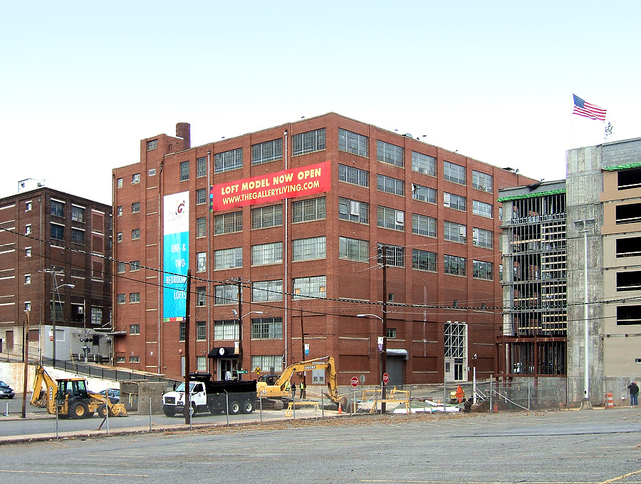 The Gallery Lofts Photo 677-425-685 - Stock Image - SKYDB