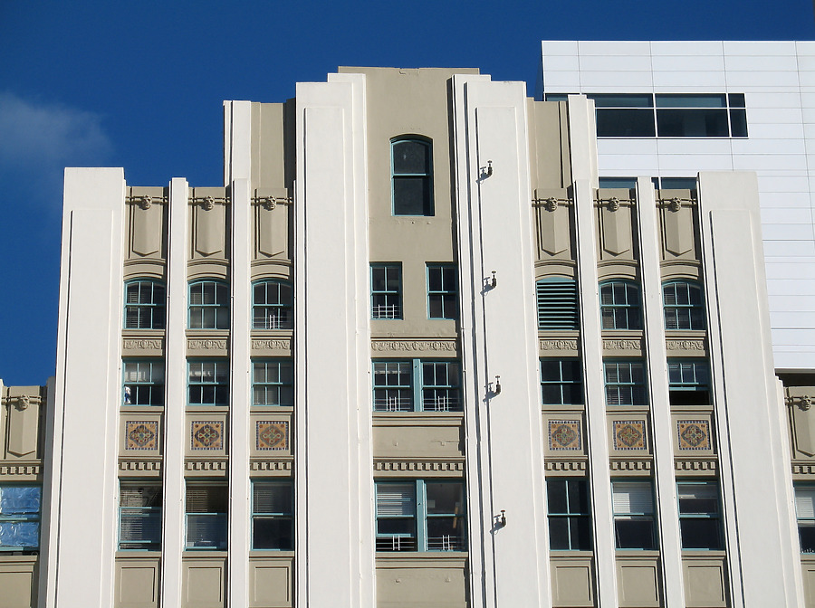 Aspen Vintage Tower Photo 684-111-231 - Stock Image - SKYDB