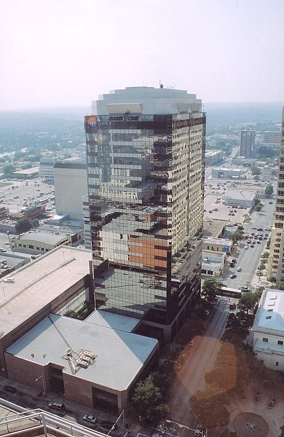 Chase Bank Tower Photo 700-970-034 - Stock Image - SKYDB