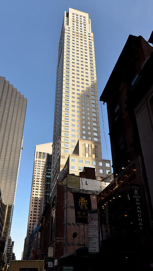 712 5th Avenue Photo 712-734-634 - Stock Image - SKYDB