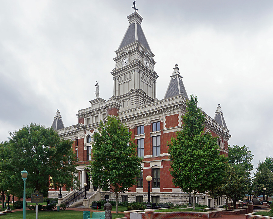 Montgomery County Courthouse Photo 715-768-840 - Stock Image - SKYDB
