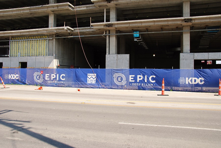 The Epic Deep Ellum - Office Photo 731-540-645 - Stock Image - SKYDB