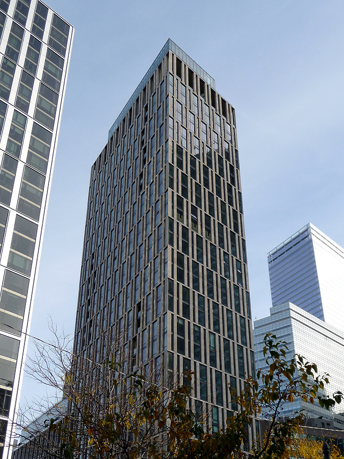 101 Warren Street Photo 742-640-327 - Stock Image - SKYDB