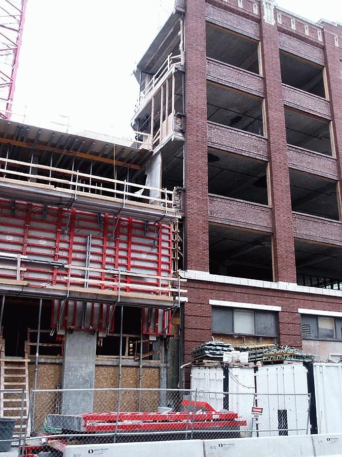 The Edge Lofts and Tower Photo 744-542-512 - Stock Image - SKYDB