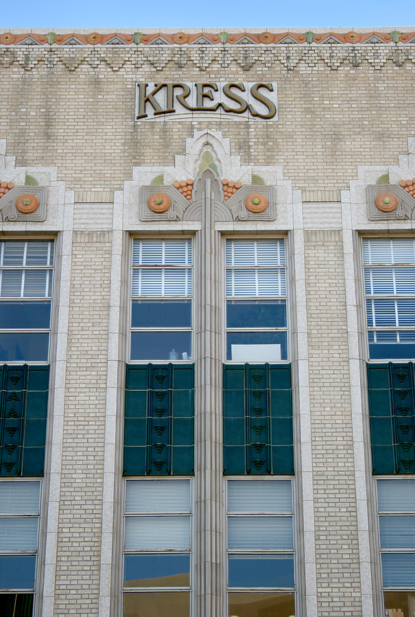 Kress Building Photo 745-051-395 - Stock Image - SKYDB