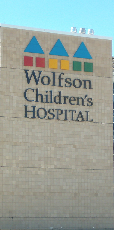 Wolfson Childrens Hospital Photo 762-136-667 - Stock Image - SKYDB