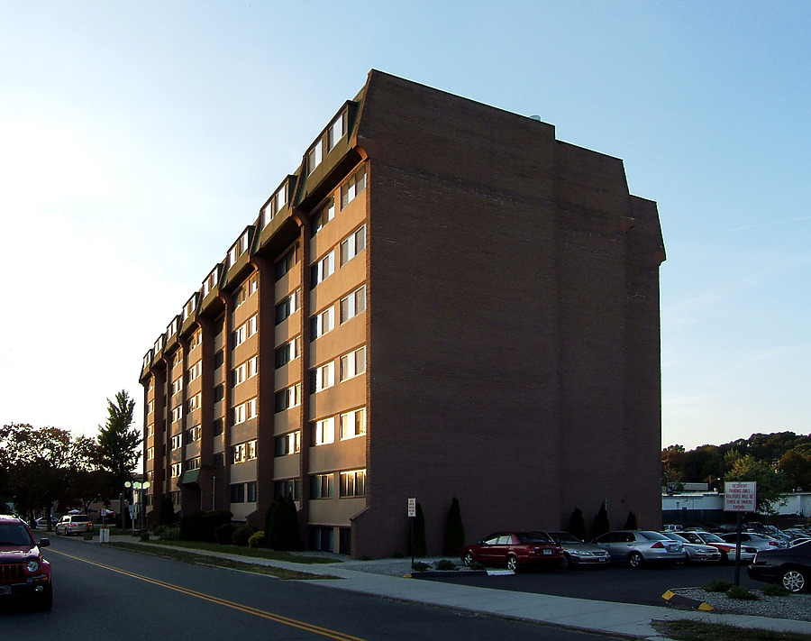 Whitney Towers Photo 778-448-926 - Stock Image - SKYDB