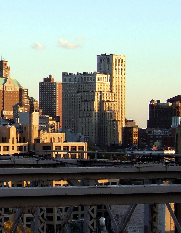 St. George Tower Photo 779-211-455 - Stock Image - SKYDB