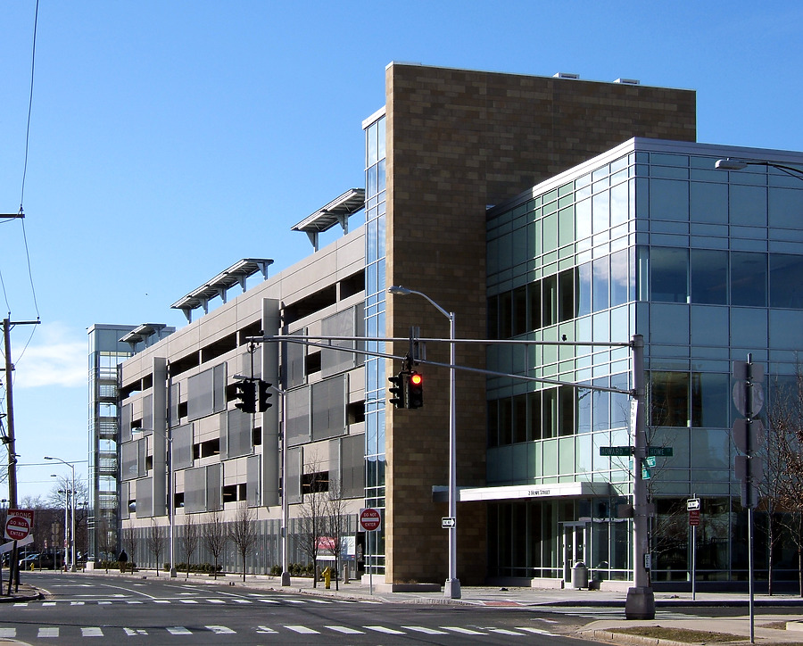 2 Howe Street Photo 783-107-000 - Stock Image - SKYDB