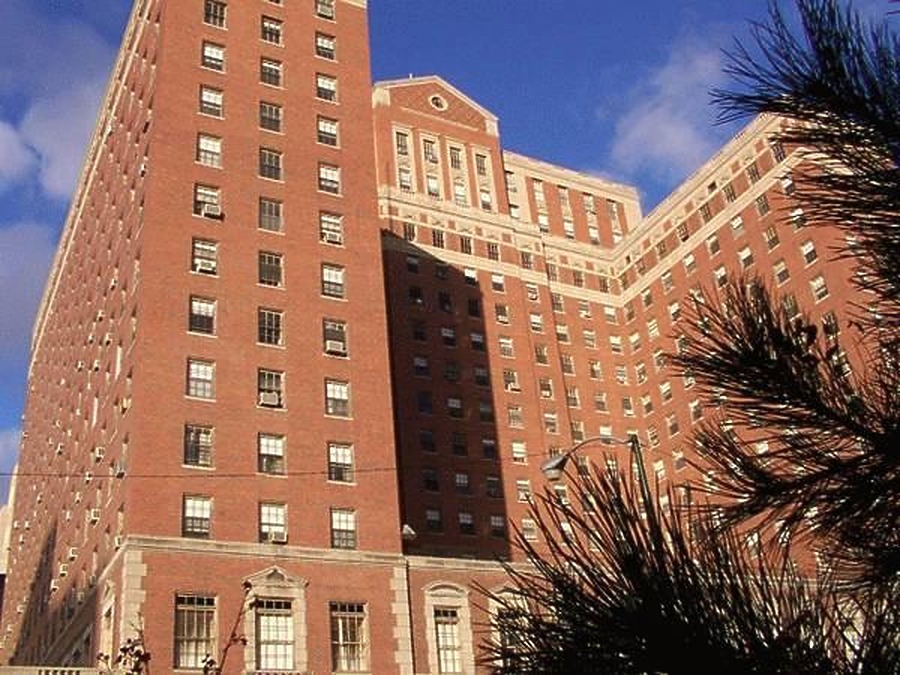 Cook County Hospital Administration Building Photo 786-249-381 - Stock ...