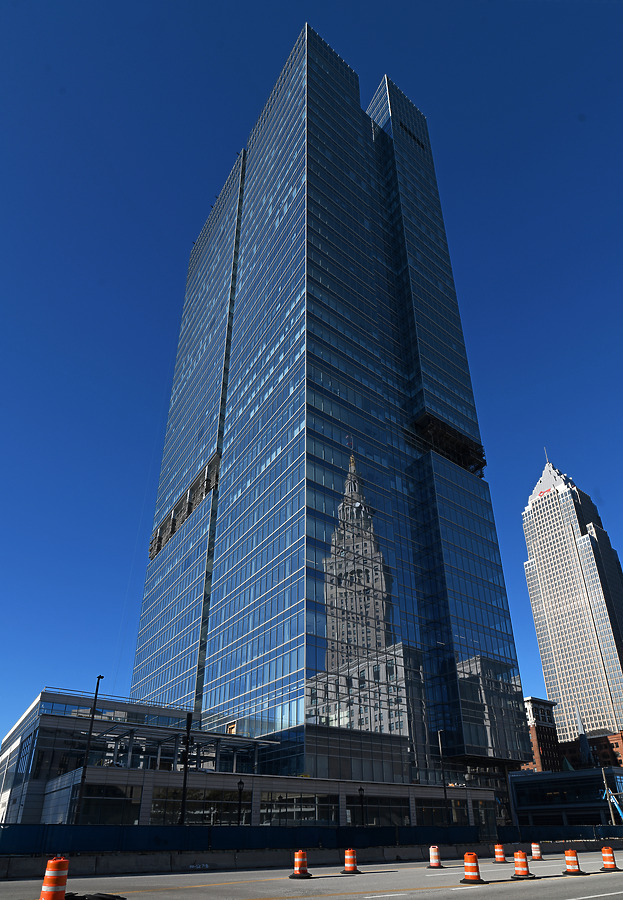 Sherwin-Williams Headquarters Tower Photo 800-424-891 - Stock Image - SKYDB
