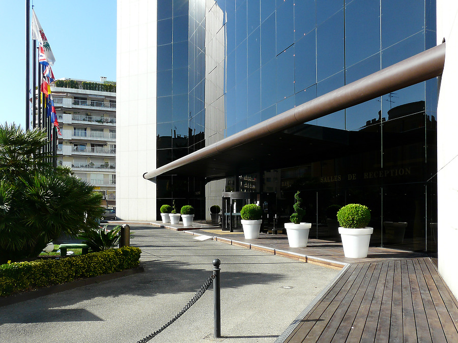 Hôtel Élysée Palace Photo 806-596-336 - Stock Image - SKYDB