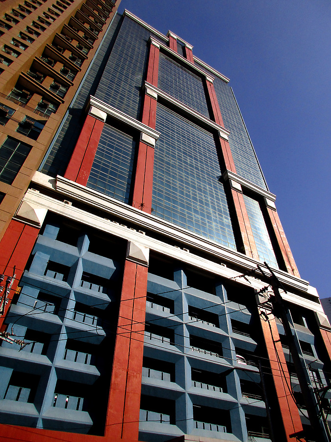 Burgundy Corporate Tower Photo 820-697-051 - Stock Image - SKYDB