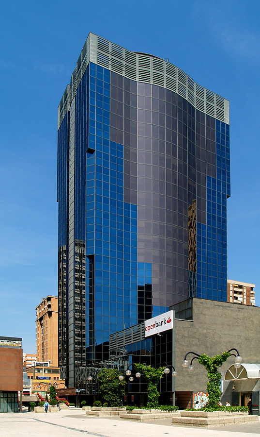 Torre Mahou Photo 828-069-601 - Stock Image - SKYDB