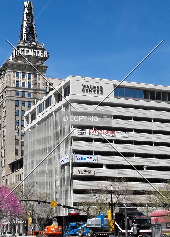 Walker Center Parking Garage Photo 840-111-143 - Stock Image - SKYDB
