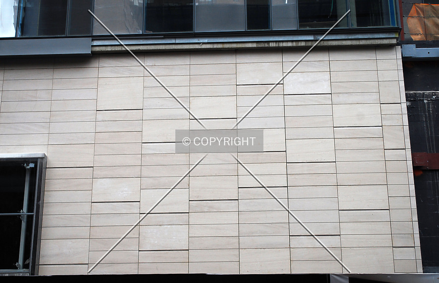 The Lucida Photo 844-226-384 - Stock Image - SKYDB