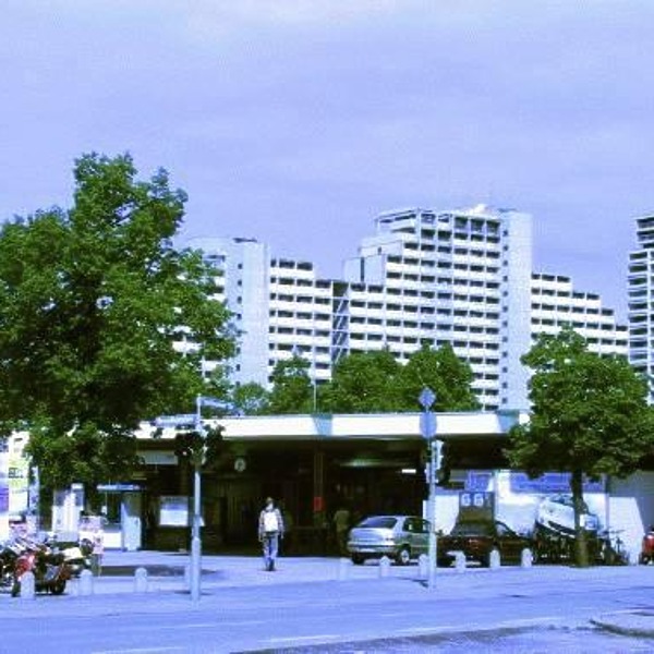 Helene-Mayer-Ring 7 Photo 846-771-170 - Stock Image - SKYDB