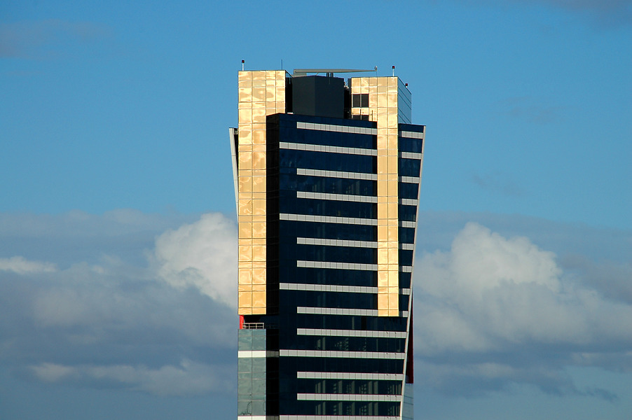Eureka Tower in Melbourne - SKYDB