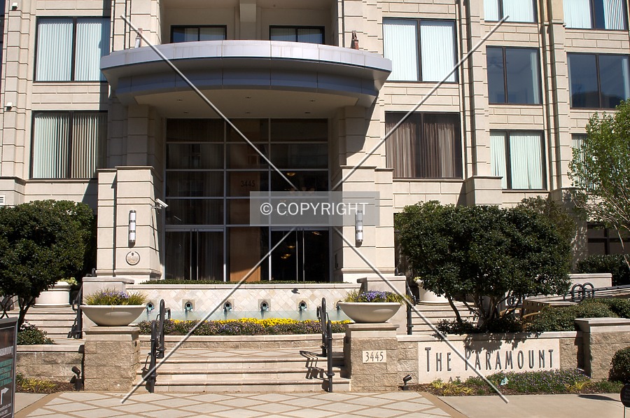 Paramount at Buckhead Photo 870-197-450 - Stock Image - SKYDB