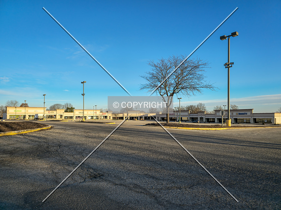 Kmart Plaza Building I Photo 930-004-357 - Stock Image - SKYDB