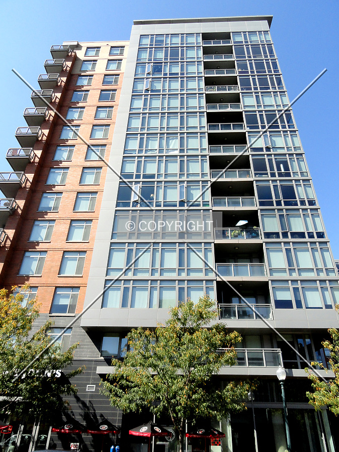 The Cameron Photo 936-201-478 - Stock Image - SKYDB