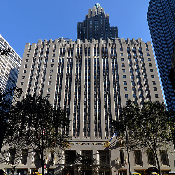 Waldorf=Astoria Photo 939-409-039 - Stock Image - SKYDB