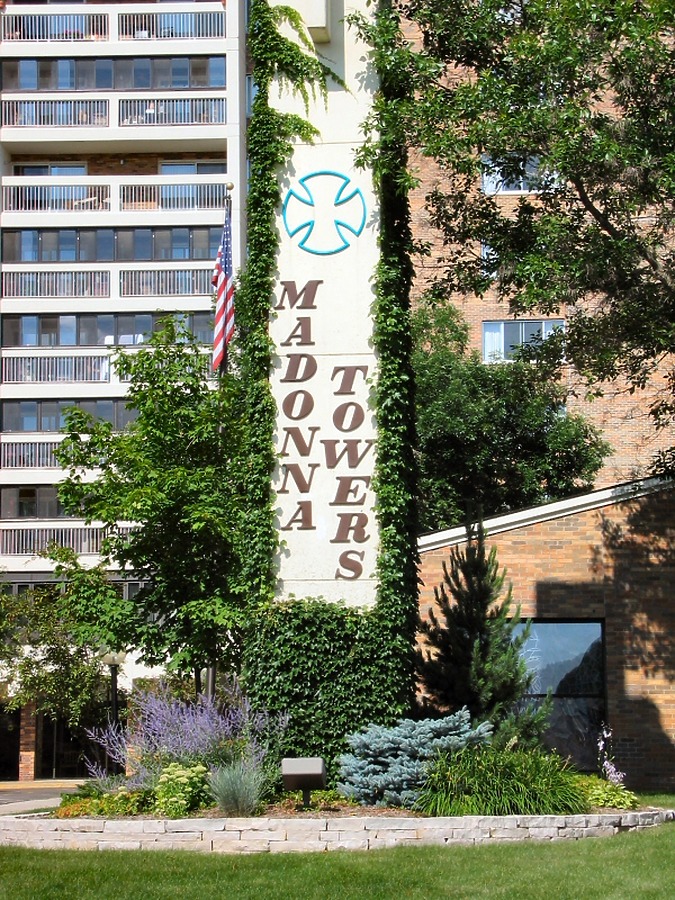 Madonna Towers Photo 944-237-467 - Stock Image - SKYDB