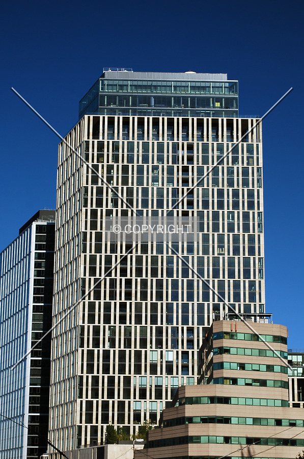 101 Warren Street Photo 948-285-176 - Stock Image - SKYDB