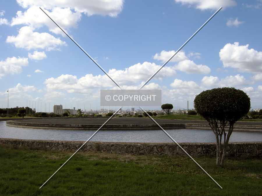 El Faro a Colón Photo 958-192-923 - Stock Image - SKYDB