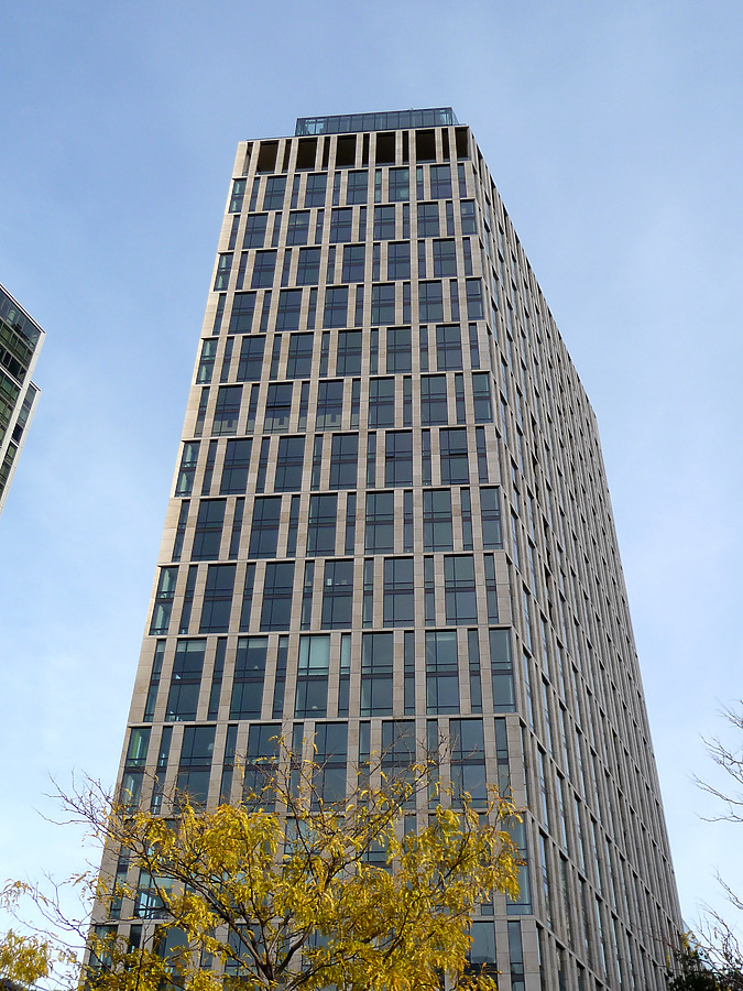 101 Warren Street Photo 976-133-086 - Stock Image - SKYDB