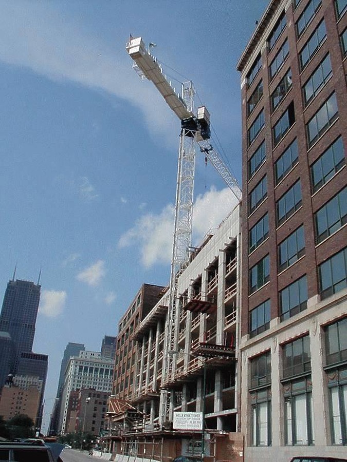 Wells Street Tower Photo 984-012-359 - Stock Image - SKYDB