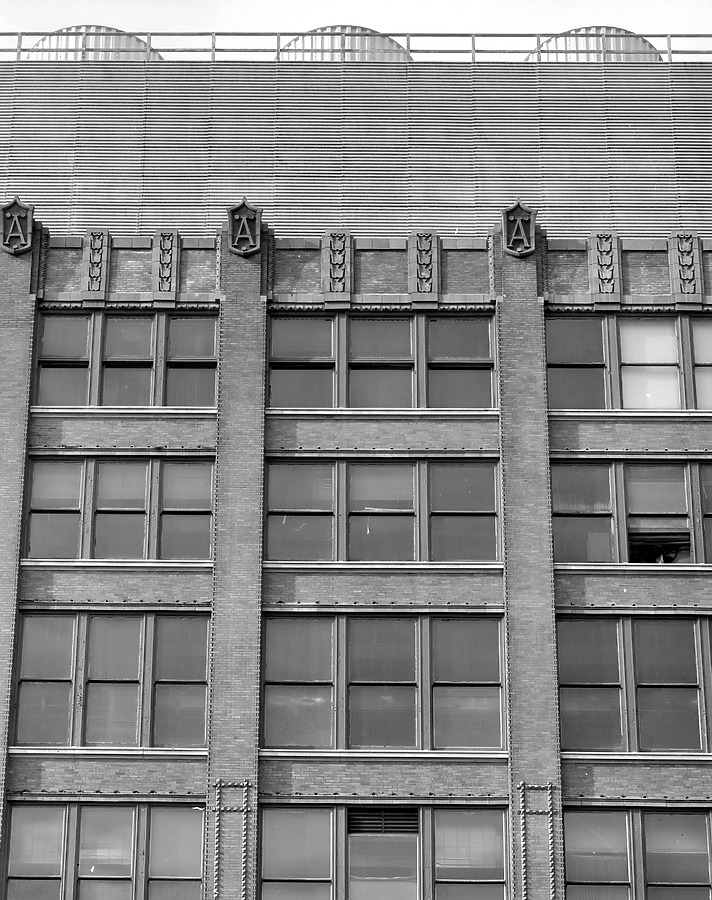 30 South Meridian Photo 995-681-182 - Stock Image - SKYDB