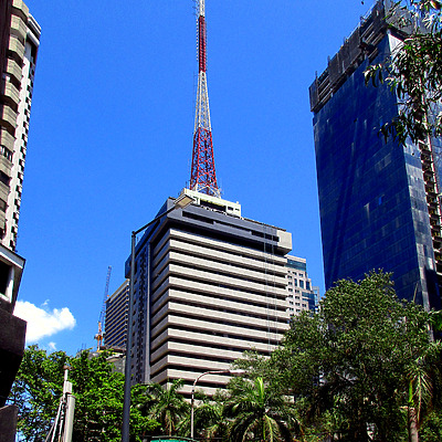 Strata 2000 in Pasig - SKYDB